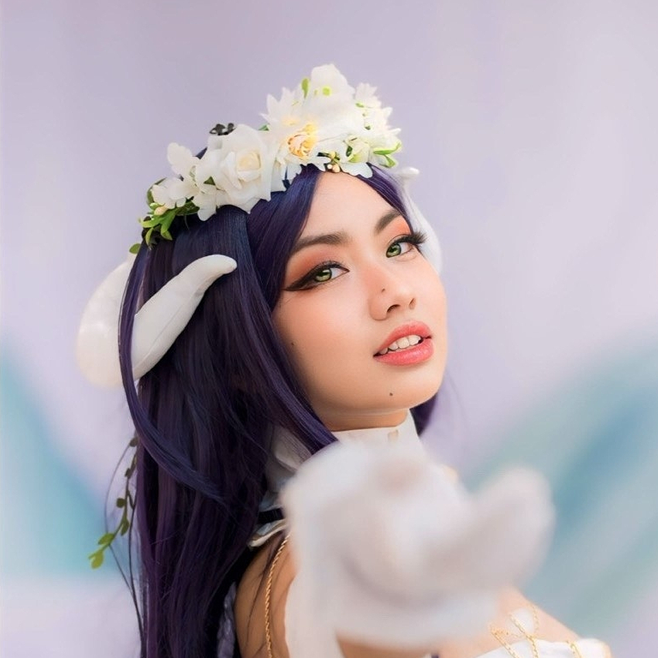 コスプレのマリア💐 (Cosplay Marias)